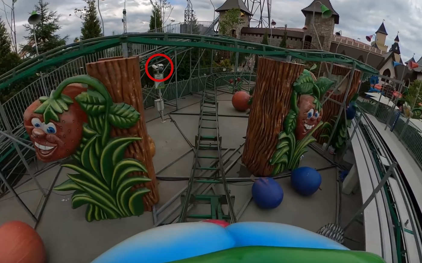 Gdzie na atrakcjach w Energylandii wykonywane są zdjęcia?